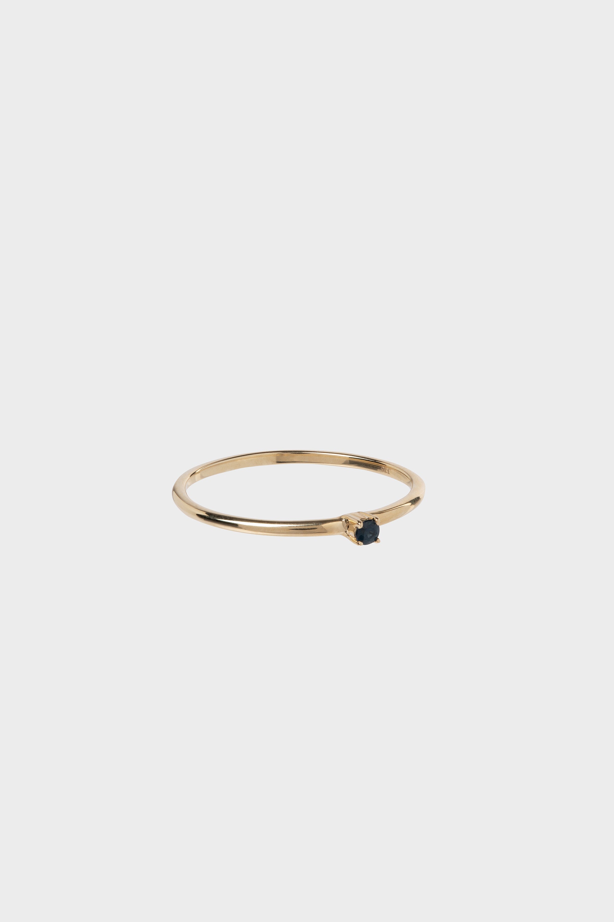 BLUE SAPPHIRE DOT RING – AURUM + GREY