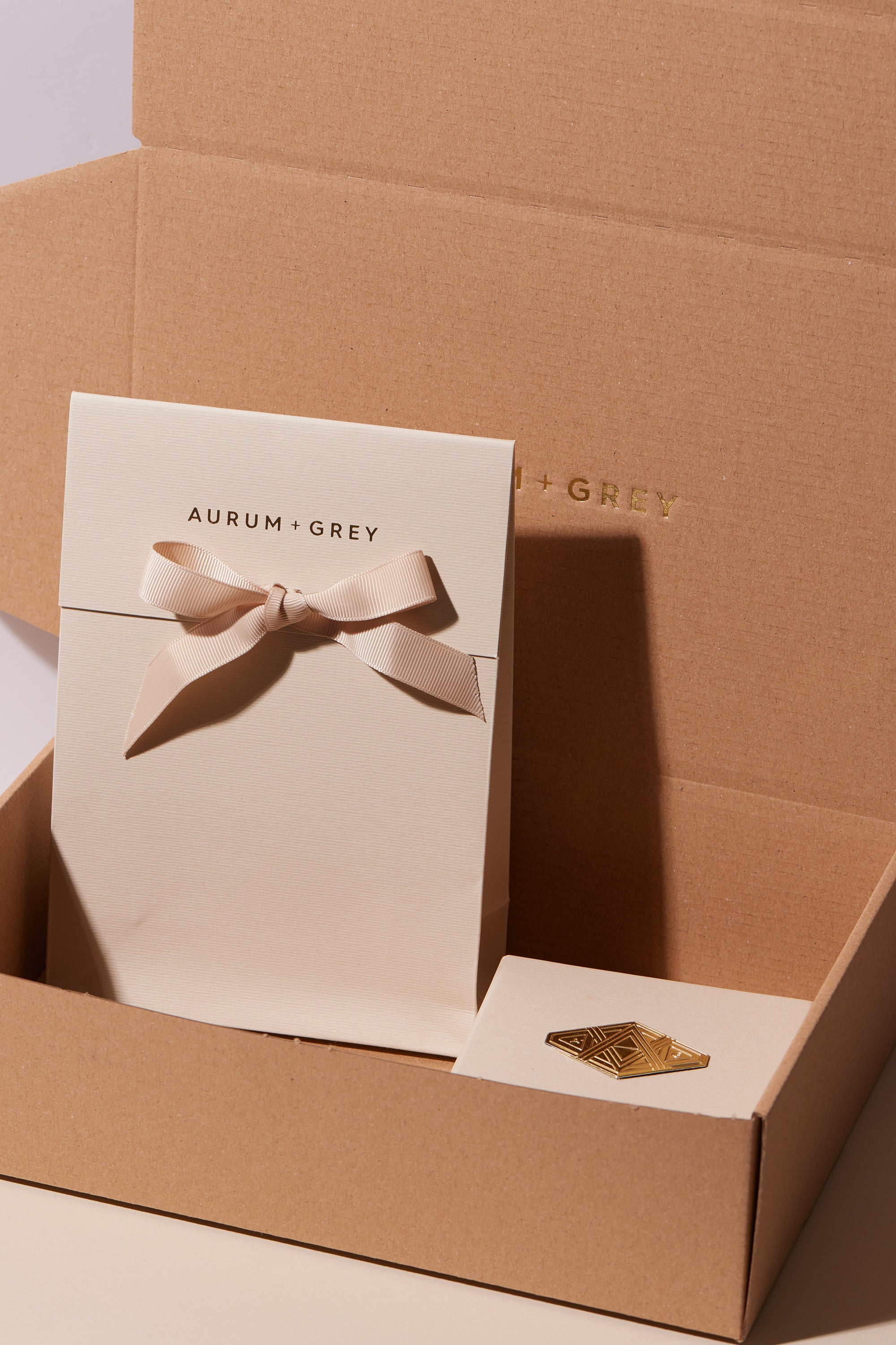 AURUM + GREY INITIAL STUD